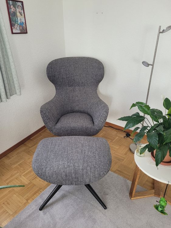 Designer Drehsessel mit Hocker (Neu (gemäss Beschreibung)) in Näfels ...