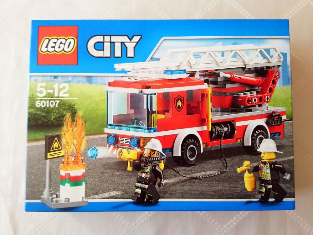 60107 LEGO City Feuerwehrfahrzeug mit fahrbarer Leiter (Neu und ...
