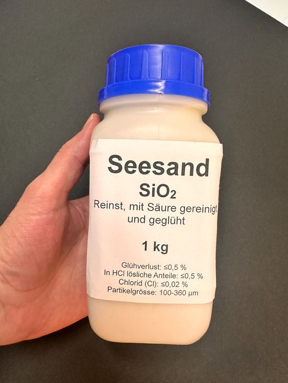 1 kg feinster Seesand, gereinigt, geglüht für Kunst, Labor (Gebraucht) in Lützelflüh-Goldbach ...