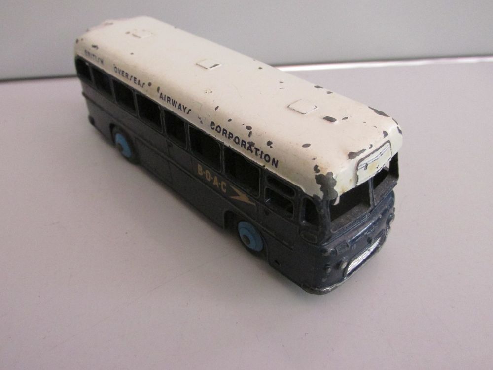 B.O.A.C. Coach Dinky Toys Nr. 283 (Gebraucht) in Läufelfingen für CHF ...