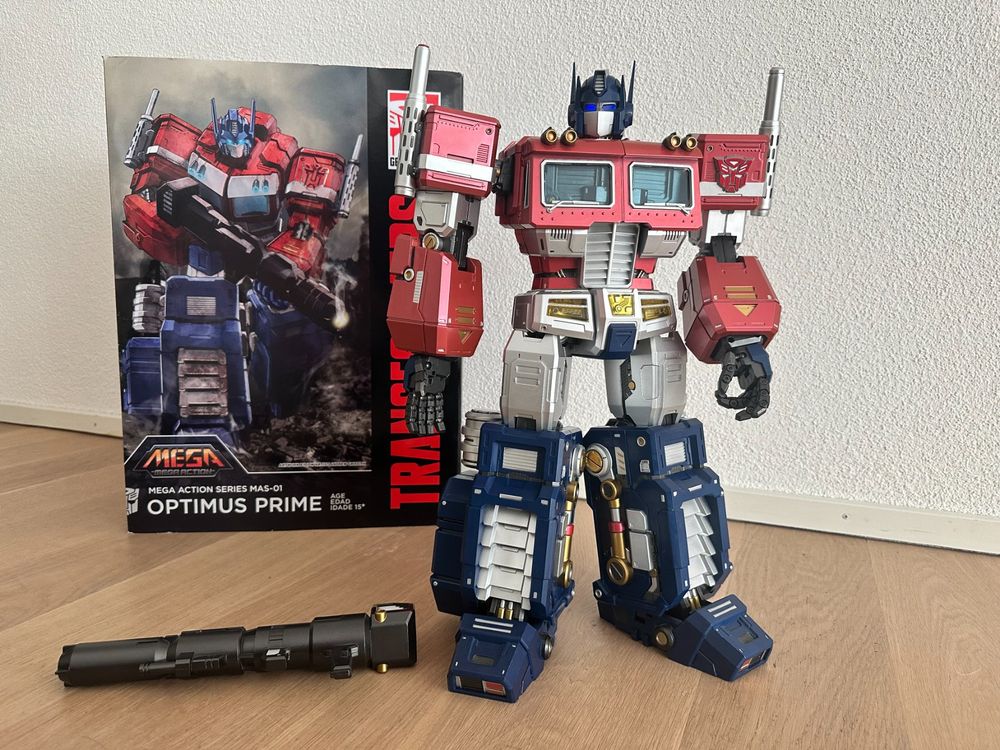 Transformers Mega Size MAS-01 Optimus Prime 46 cm Gross! (Gebraucht) in ...