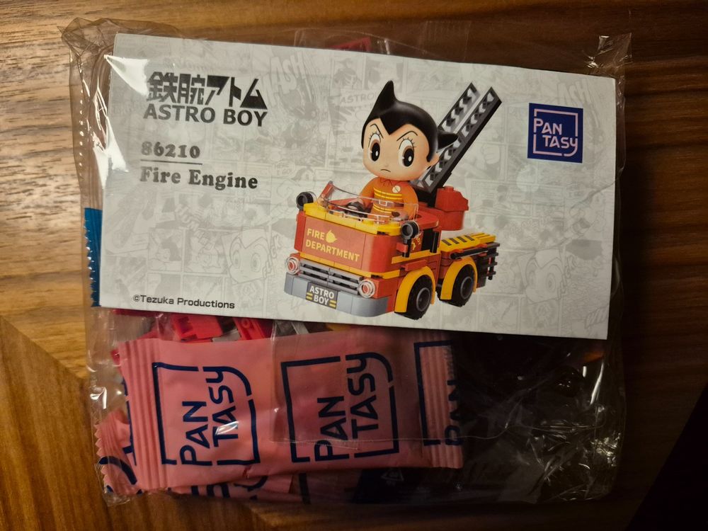 Pantasy Astro Boy Bauset Mechanical Fire Engine 13 cm (Neu und ...