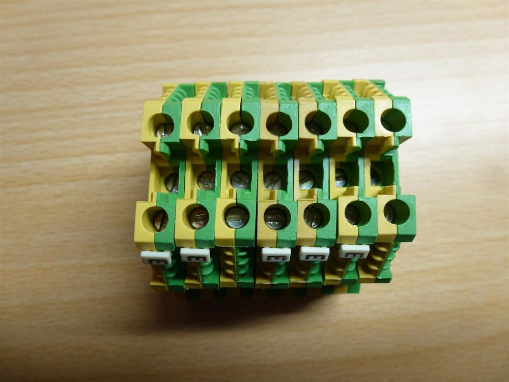 8 St. Erdklemmen 4mm2 WK4SL/U (Gebraucht) in Hombrechtikon für CHF 1 ...
