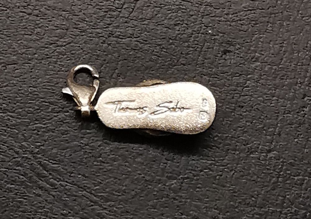 Thomas Sabo Charm Flip Flop mit Glitzersteinen (Gebraucht) in Horgen für CHF 10.5 – mit ...