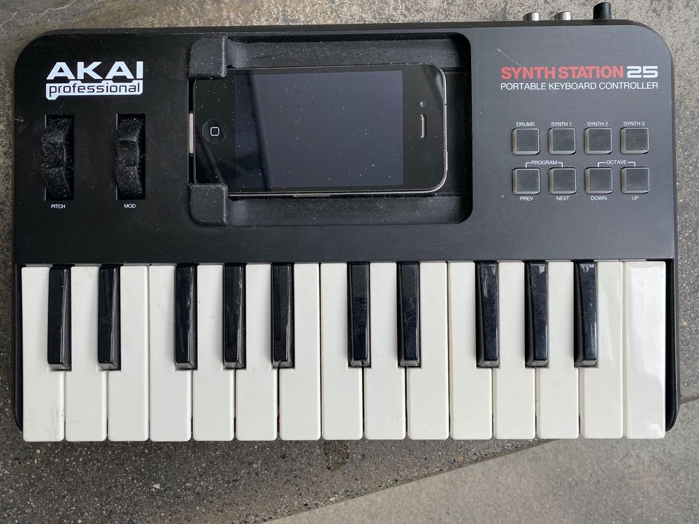 AKAI Synth Station | Kaufen auf Ricardo