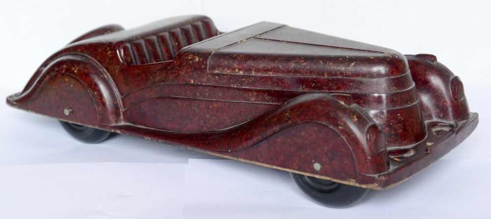 Ancien véhicule modèle réduit en "bakélite" CODEG (Gebraucht) in ...