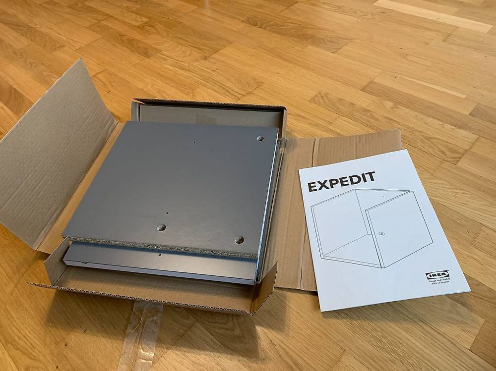 KALLAX Einsatz mit Tür EXPEDIT (IKEA), 33x33 cm | Kaufen auf Ricardo