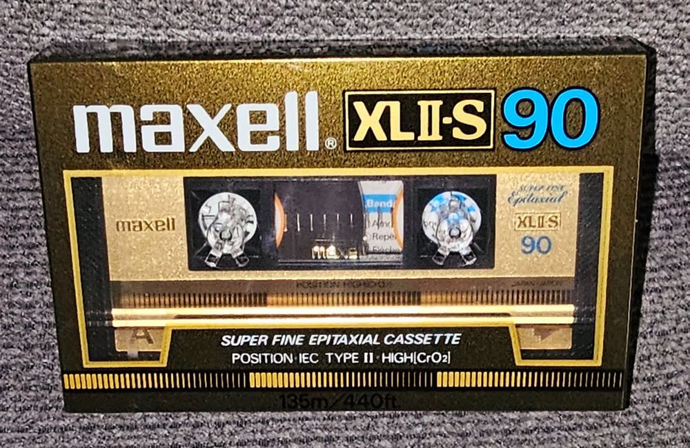 NOS & rare MAXELL"XLII-S90" pur collectors! (Neu und originalverpackt) in LAUSANNE für CHF 23.9 ...