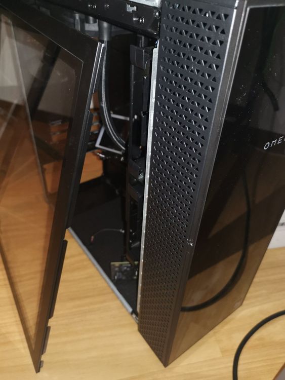 HP Omen 30L Case mit Aio,WiFi Modul und defektes MoBo ab 1.- (Defekt ...