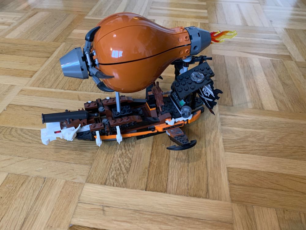 Lego Ninjago Kommando-Zeppelin/ 70603 (Gebraucht) in Adliswil für CHF ...