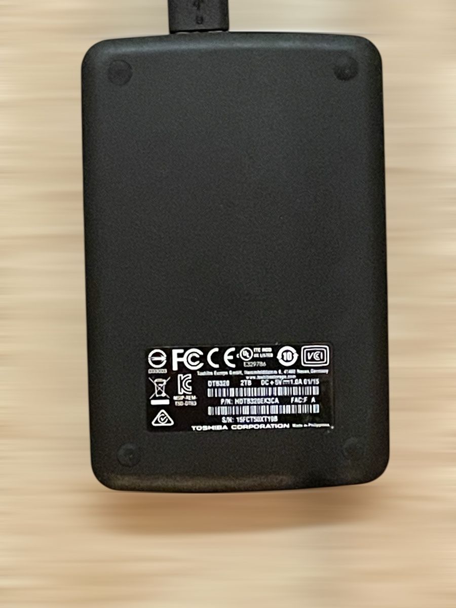 Toshiba 2TB Externe Festplatte - Schwarz! (Gebraucht) in Wiler b ...