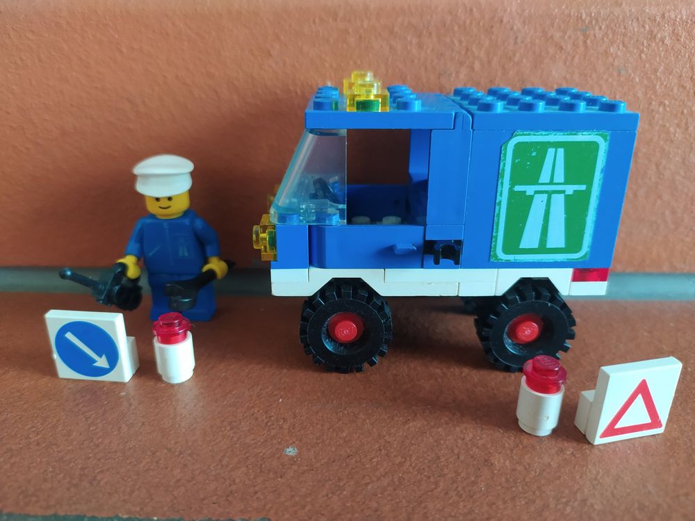 6653 Highway Emergency Van (Gebraucht) in Bremgarten AG für CHF 10 ...