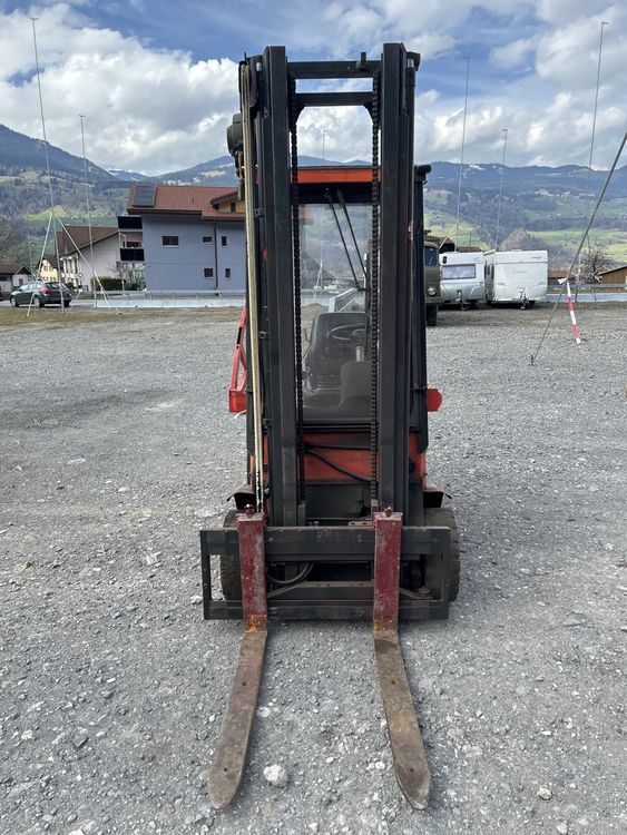 Linde E15 Gabelstapler Eigengewicht 2830 kg. Hebekraft1500kg (Defekt) in Giswil für CHF 312 ...