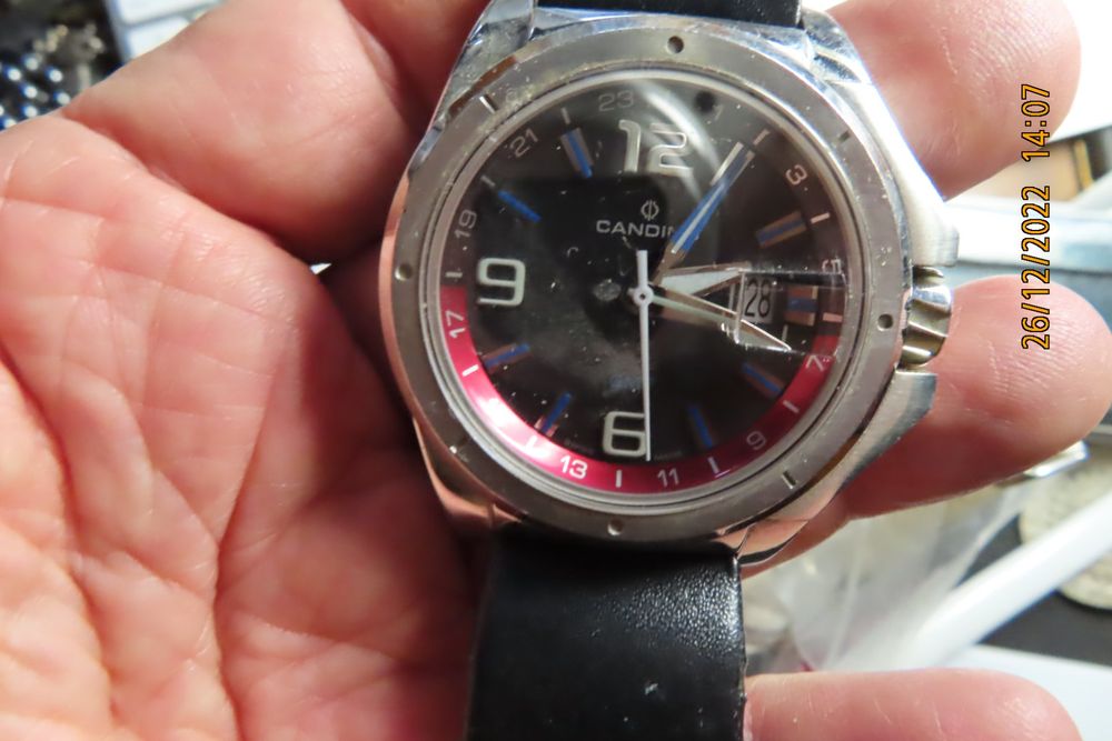 Candino GMT,Ø 42.2mm, Batterie wechseln (Gebraucht) in Oberdorf für CHF ...