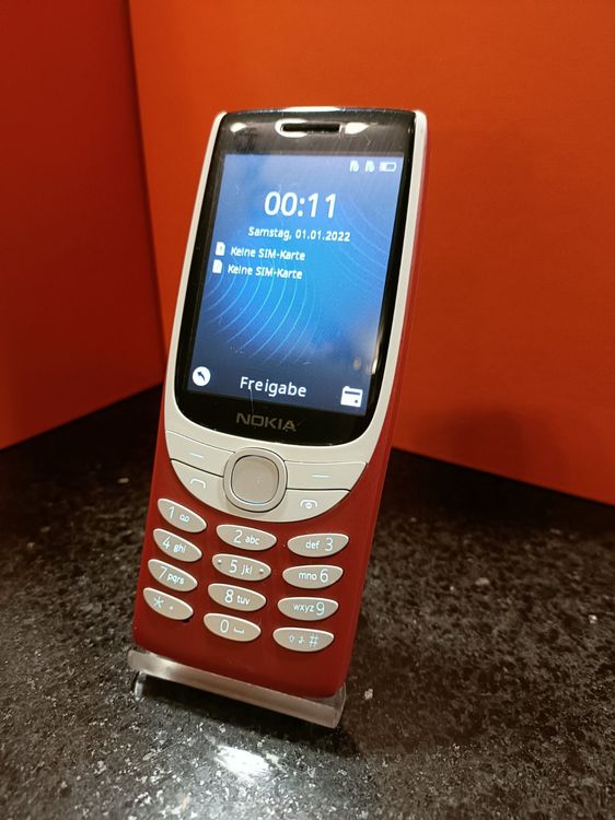 Nokia 8210 in Rot | Kaufen auf Ricardo