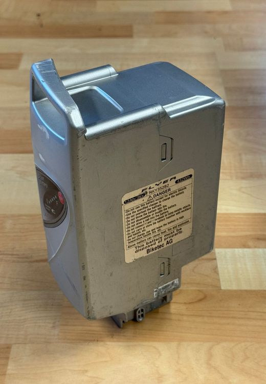 Flyer NKY352B2 36V/12Ah/432Wh (Defekt) in Aristau für CHF 100 – mit ...