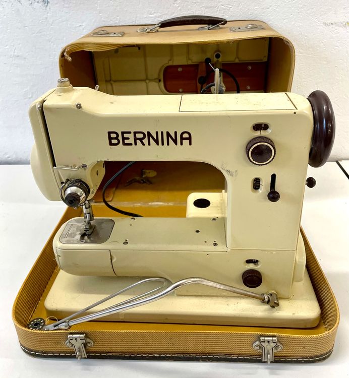 Nähmaschine Bernina 125, mit Koffer (vintage) (Gebraucht) in Niederdorf ...