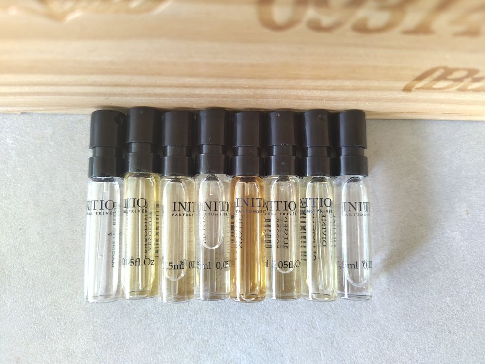 INITIO discovery set 8 niche samples atomic rose side effect (Gebraucht ...