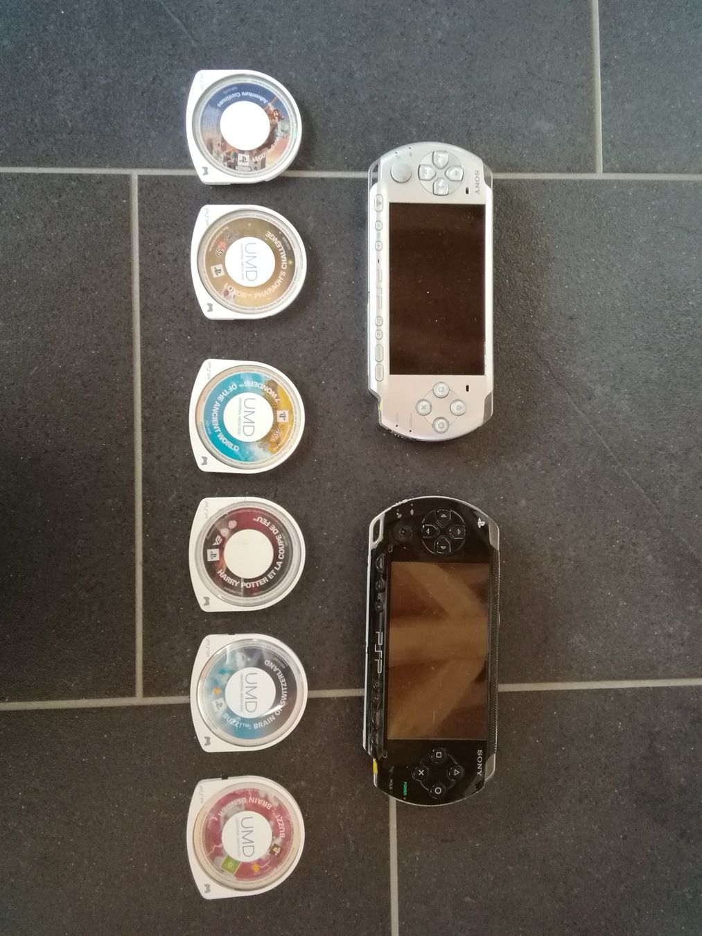 Lot 2 psp sony et jeux (D'occasion) à Salvan pour CHF 95 – avec ...