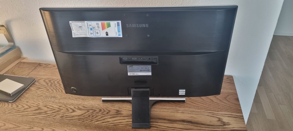 SAMSUNG U28E590D 28-Inch 4k UHD LED-Lit Monitor (Gebraucht) in Zürich ...