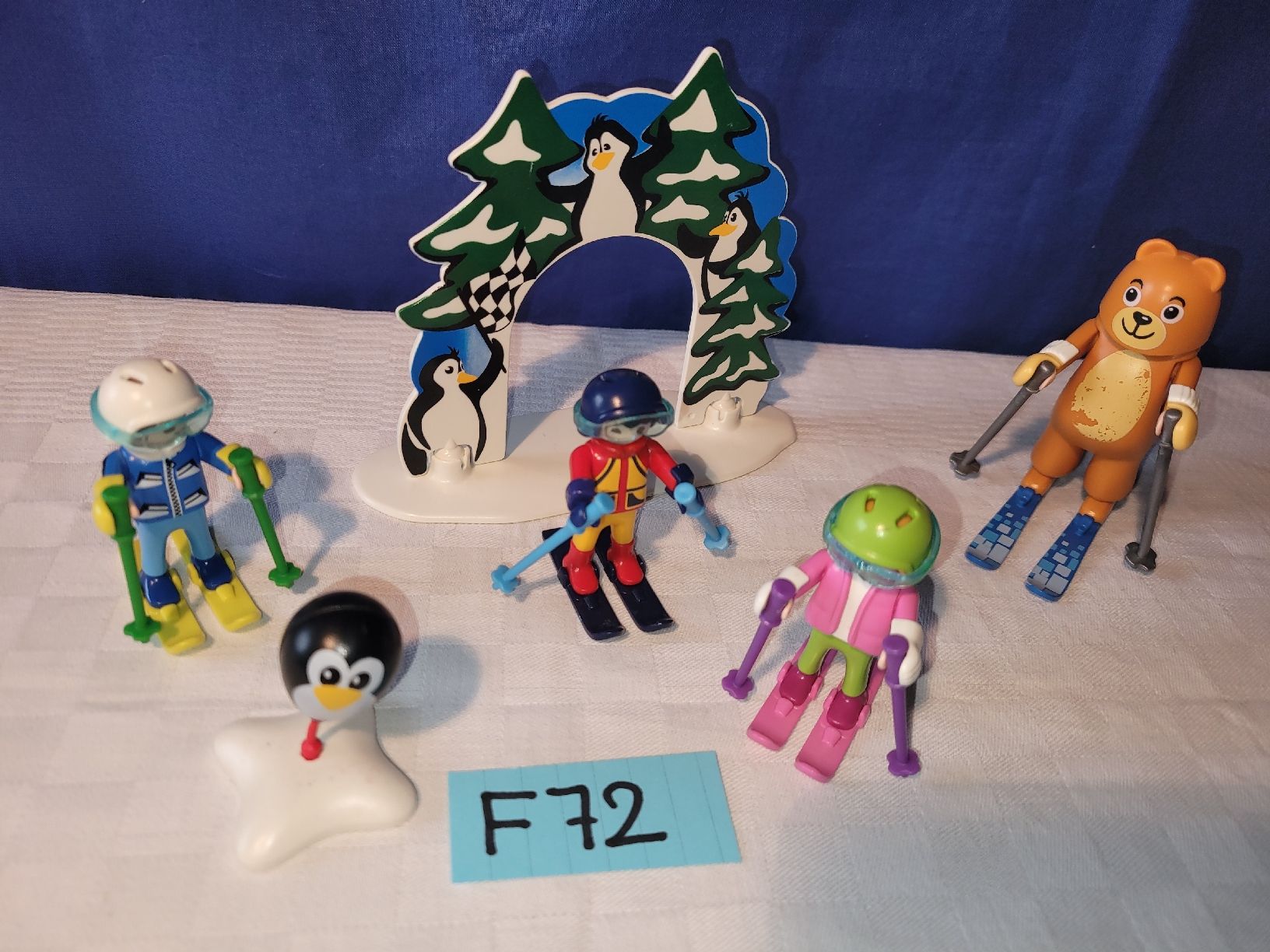 Playmobil Skischule,Winter,Schnee F72 (Gebraucht) in Aarberg für CHF 14 ...