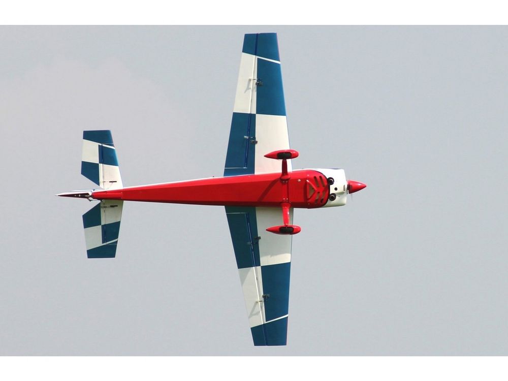 EXTRA NG-115 CFK-Version, 150ccm Spw 2920mm ARF-Set Pilot-RC | Kaufen auf Ricardo