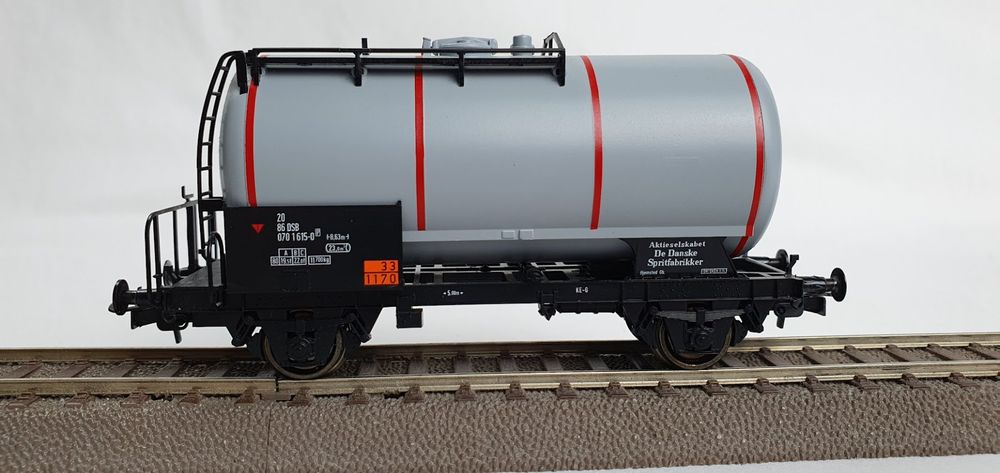 Roco 47364 DSB Kesselwagen "Spritfabrikker" OVP (Gebraucht) in Seon für ...