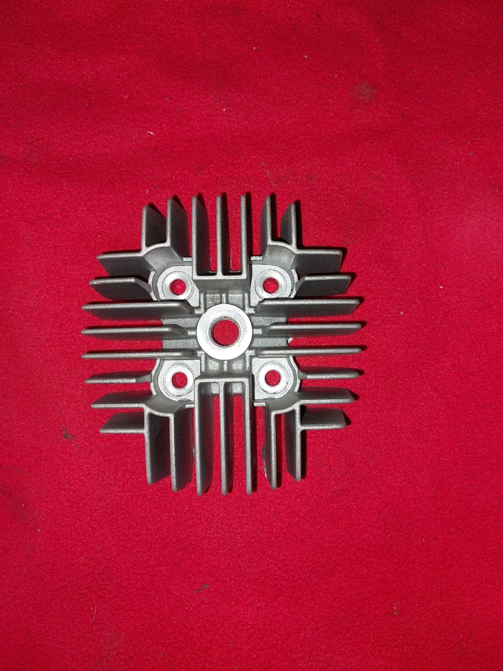 Puch Maxi S, N / X30 NS, NL, N-2AH Zylinderkopf (Gebraucht) in Gunzwil für CHF 22 – mit ...