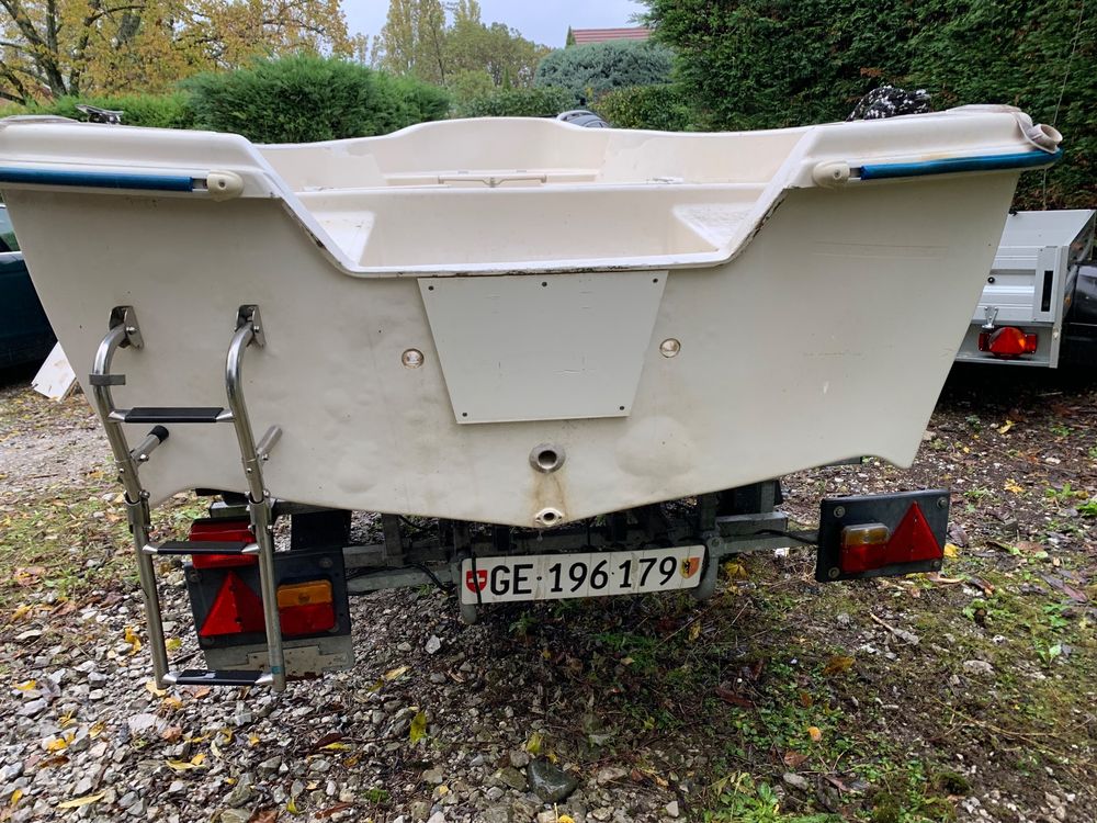 Bateau QuickSilver 440 et remorque Atlas P6M (Gebraucht) in Vandoeuvres ...