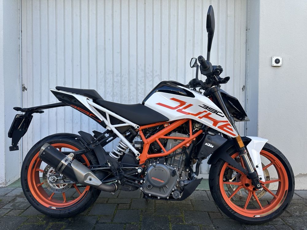 Spannende Ktm 390 Duke Gebraucht Fotos