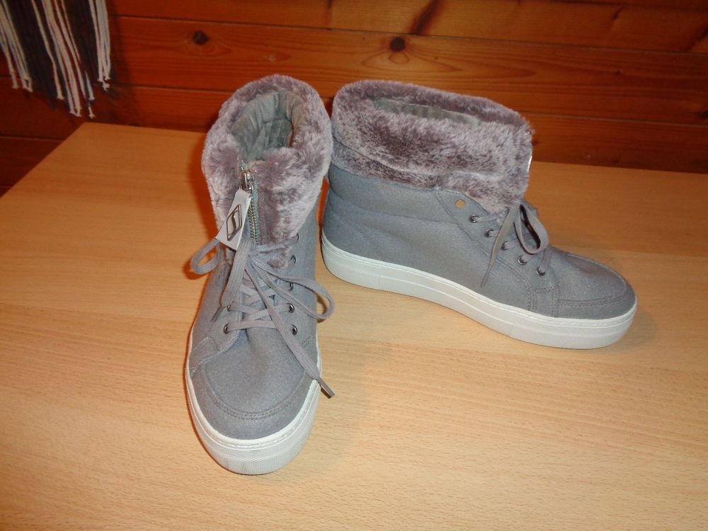 Cooler Winterschuh *** / von Skechers (Gebraucht) in Othmarsingen für ...