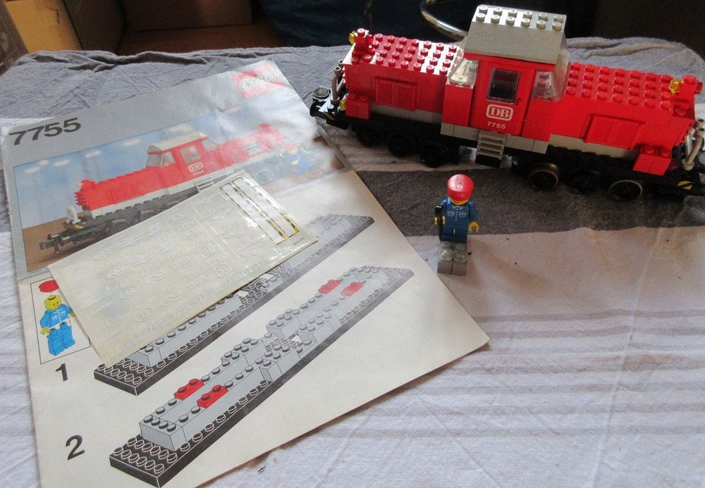 ORIGINAL LEGO 7755 DIESELLOKOMOTIVE 1983 12V MIT LICHTUMBAU (Gebraucht ...