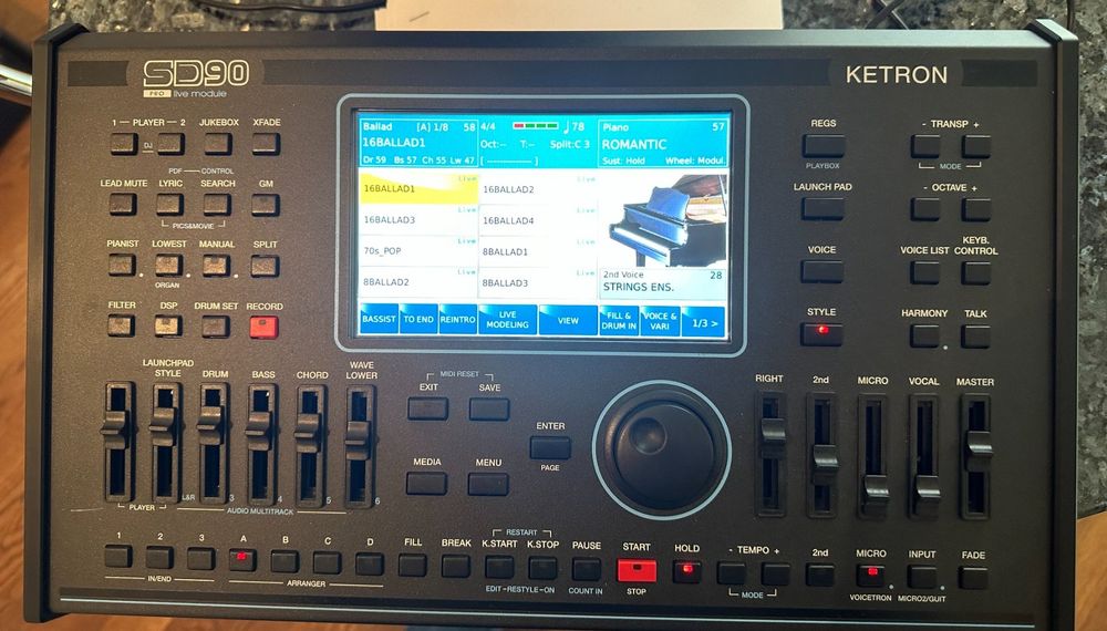 Ketron SD 90 Multiplayer | Kaufen auf Ricardo