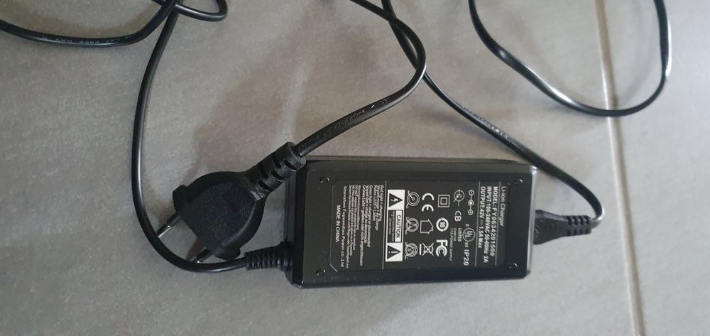 Ladegerät E-Trottinet Ocean Drive S9 (Neu (gemäss Beschreibung)) in ...