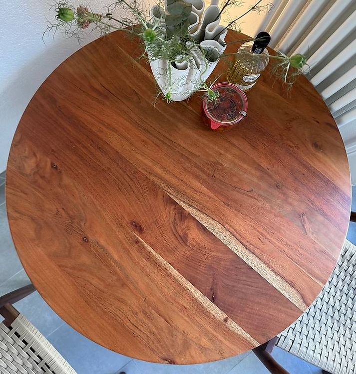 Table KAVE HOME en bois dacacia 90cm (Gebraucht) in Genève für CHF 300 ...