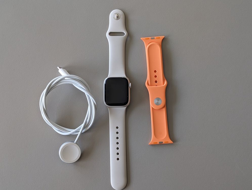 Apple Watch Series 8 (41 mm, Aluminium, 4G) mit zus. Armband (Gebraucht ...