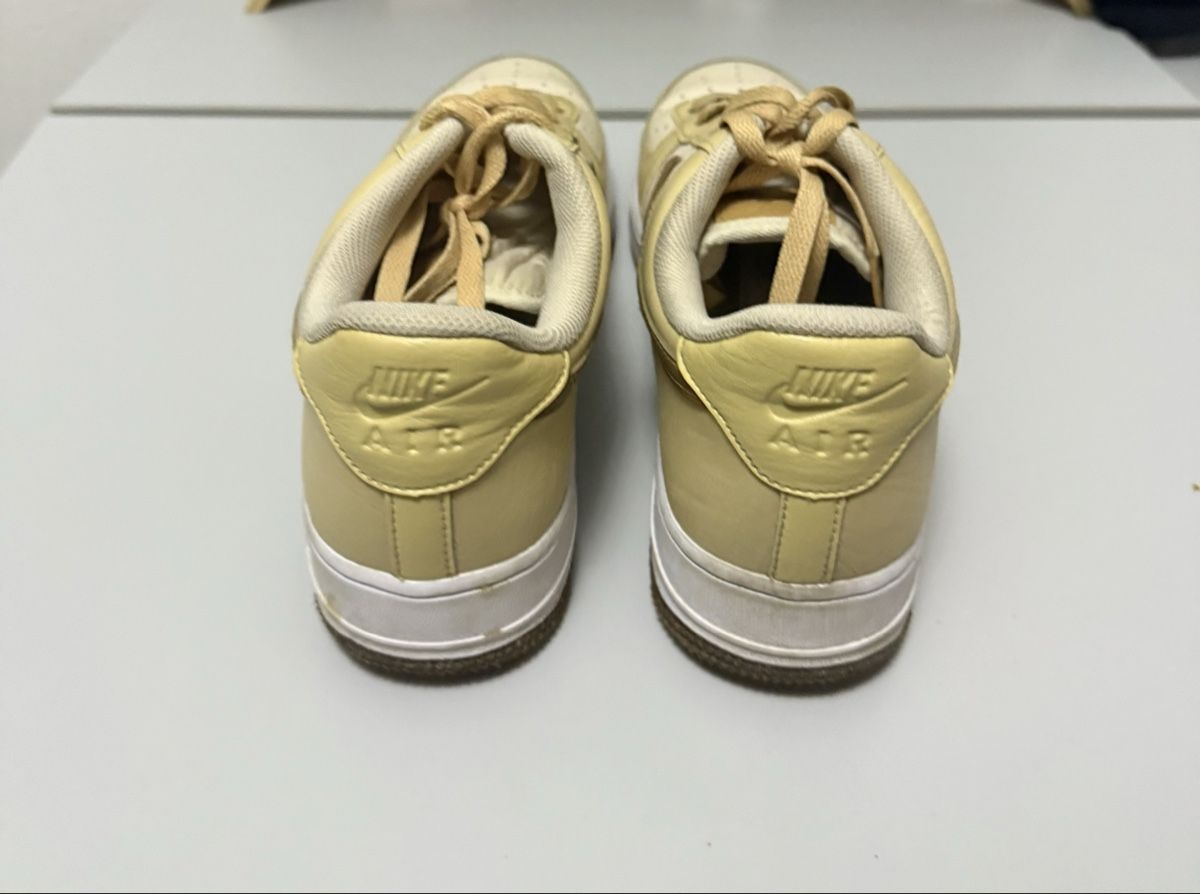 Das sind Nike Air (Air Force-Style) in Grösse 44, leicht get (Gebraucht ...