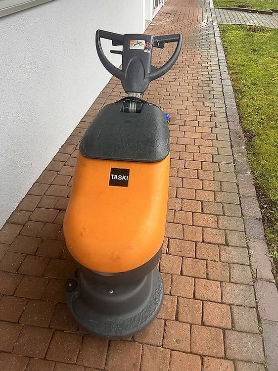 Autolaveuse TASKI 450B professionnel (D'occasion) à gland pour CHF 1450 ...