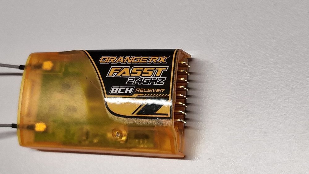 Empfänger 8K Orange Futaba Fasst 2.4 GHz | Kaufen auf Ricardo