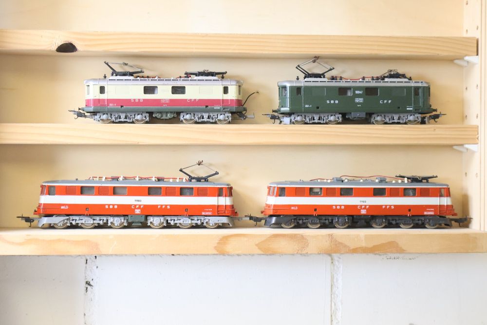 Lima 4 x SBB Loks Swiss Express - H0 DC - Re 4/4/ Ae 6/6 (Gebraucht) in Winterthur für CHF 45 ...