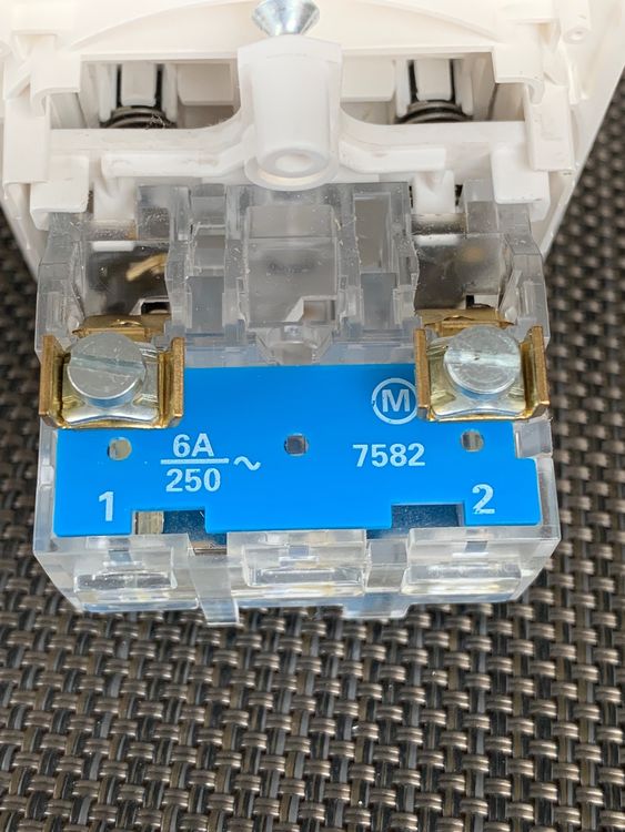 Feller Edizio due Storenschalter 7582 /6A-250 /mit Rahmen 💡 (Gebraucht ...