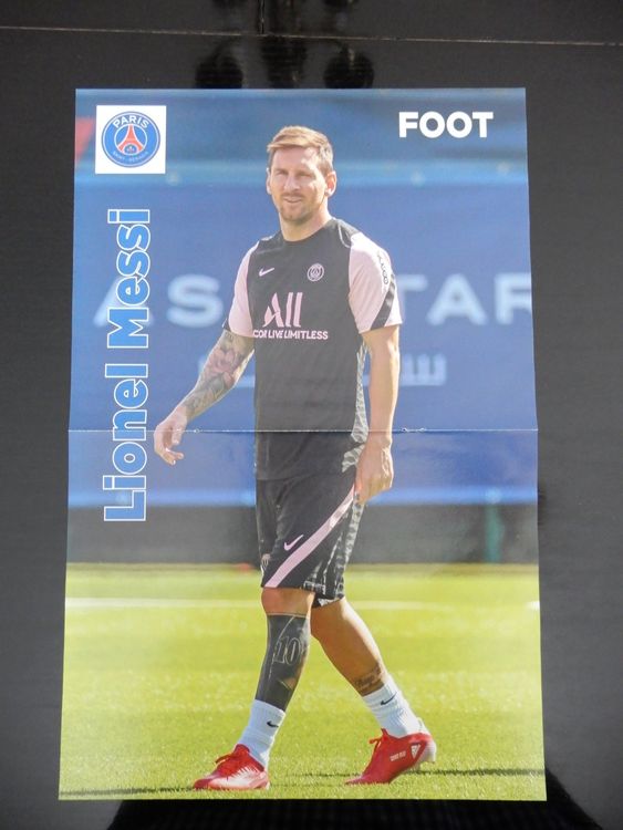 Lionel Messi PSG (Poster) (Gebraucht) in Lenzburg für CHF 1 – mit ...