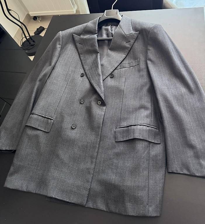 Esclusivo Completo Uomo Brioni Size 57 (Usato) a Chiasso per CHF 150 ...