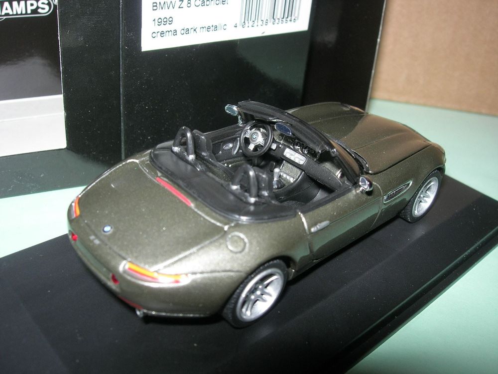 BMW Z8 1999 crema dark * Minichamps 1:43 (Neu und originalverpackt) in Hornussen für CHF 39.5 ...