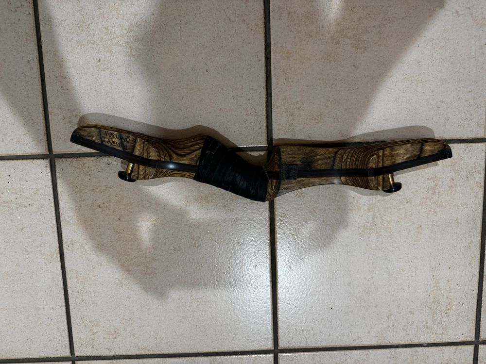 Pfeilbogen Archery Trad Tech Pinnacle Riser & Trad Tech Limb (Gebraucht ...