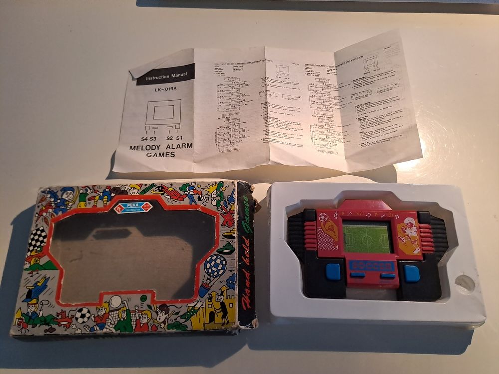LCD Spiel Konsole Soccer OVP Peka Spielwaren (Gebraucht) in Aarau für ...