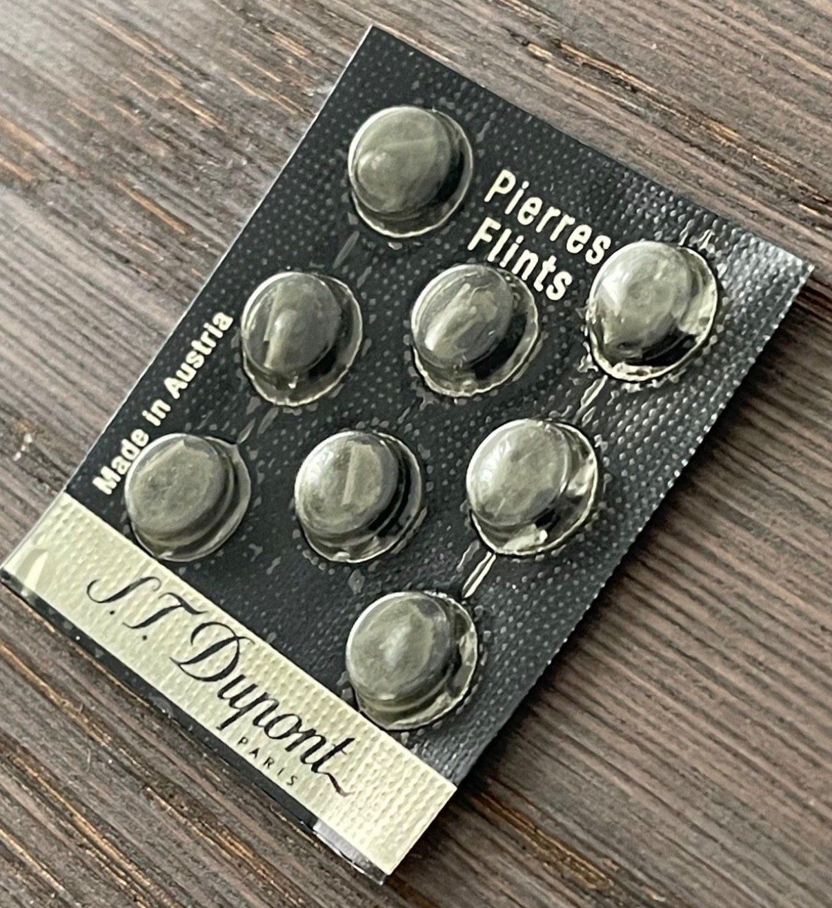 S.T. DUPONT Feuerzeug Flint oder Feuerstein schwarz 900601 (Neu und ...