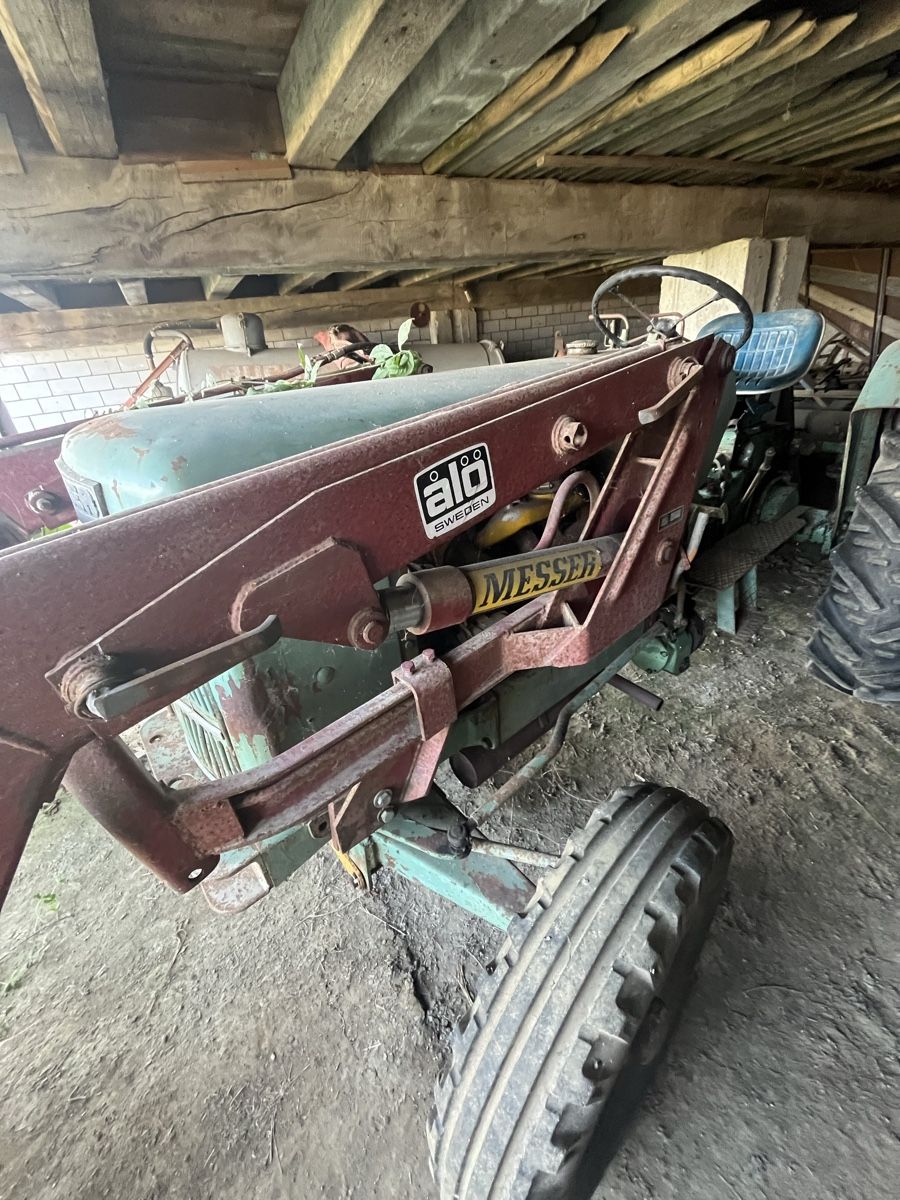 Bührer Traktor mit Frontlader (Gebraucht) in Büetigen für CHF 2510 ...