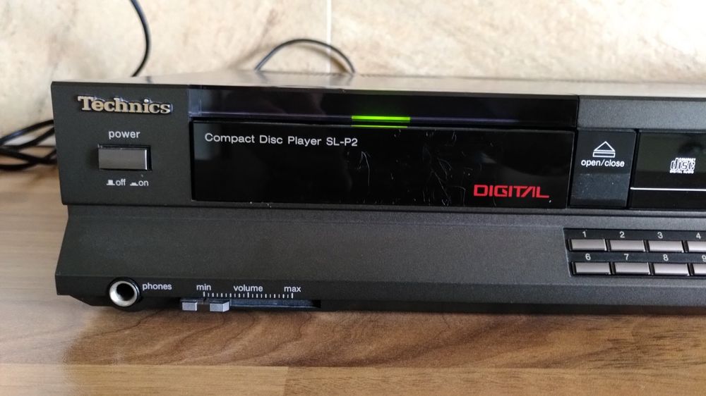 Technics SL-P2 CD Player inklusive Fernbedienung | Kaufen auf Ricardo