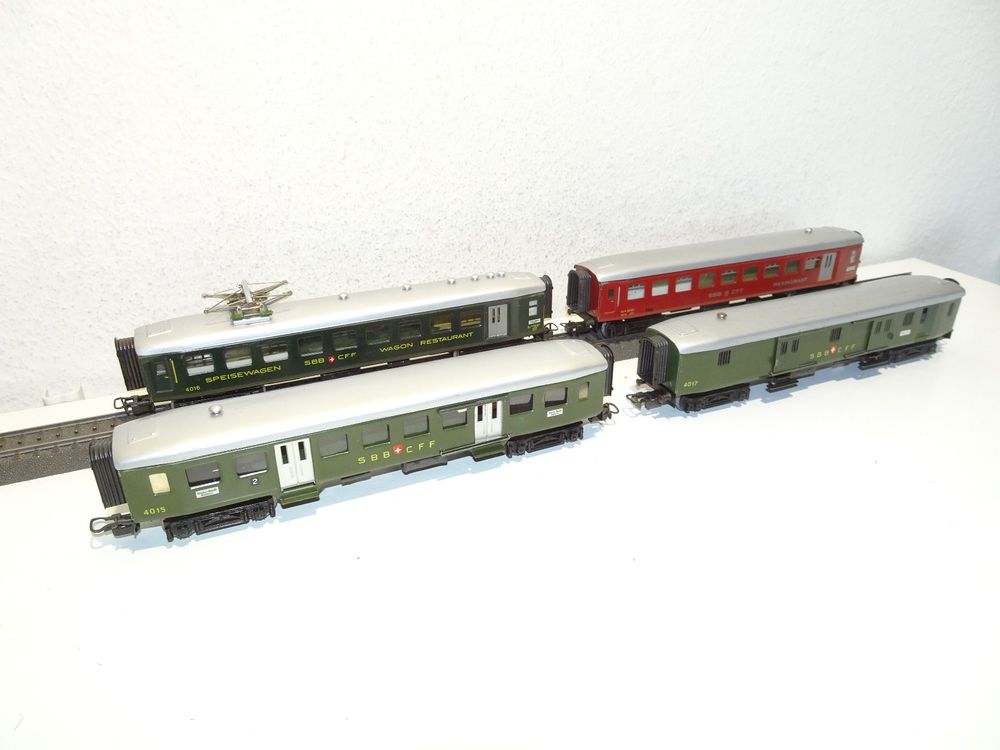4 Märklin Personenwagen Blech SBB 4015 4016 u.a. HO (4) (Gebraucht) in Luzern für CHF 85.9 – mit ...